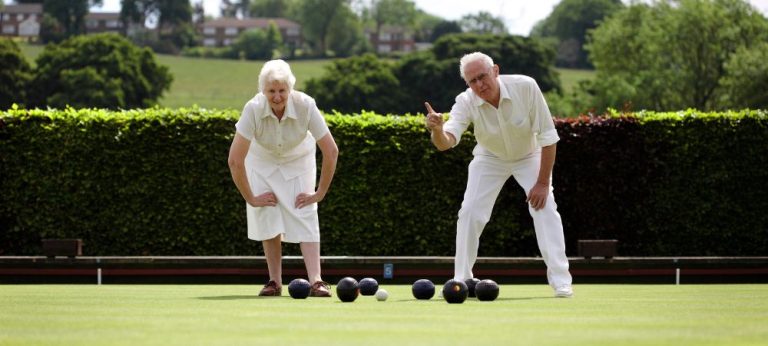 Outdoor Games for Seniors: Fun Elderly Games